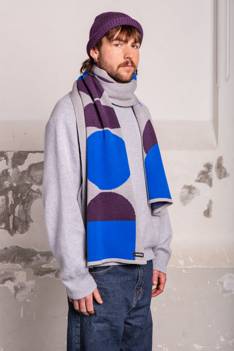 Poetic knitwear – • wolvis